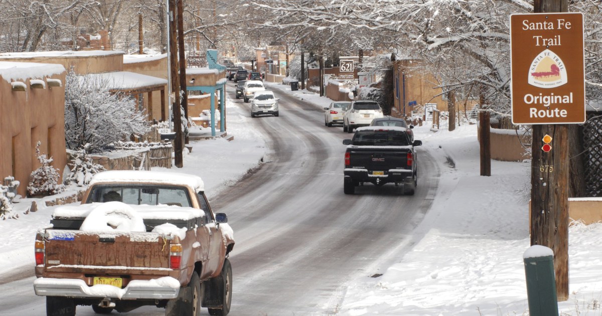 Treacherous travel across country as deadly storms bring snow and ...