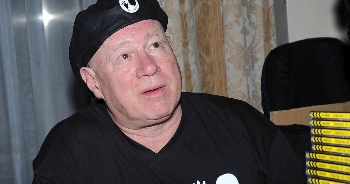 Neil Innes, Monty Python collaborator, dies at 75