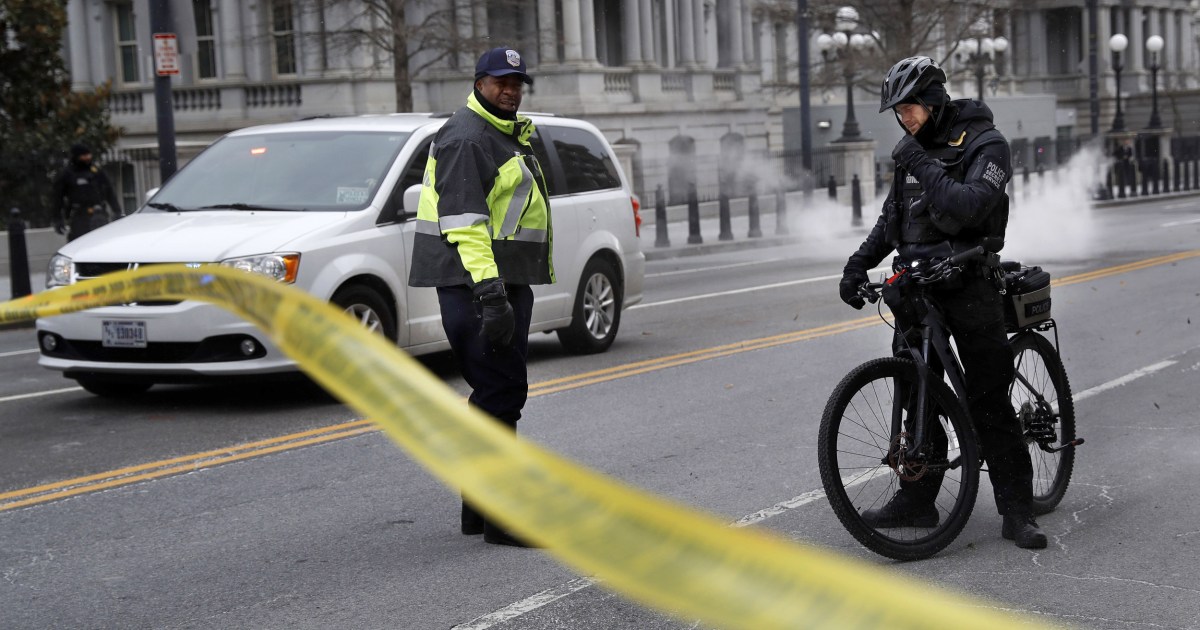 Secret Service officer injured, pedestrian arrested in motorcade ...