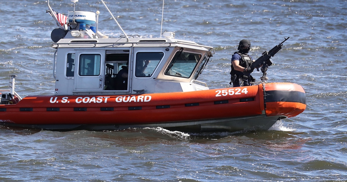 Coast Guard officer wanted to kill Democrats, TV hosts, say prosecutors