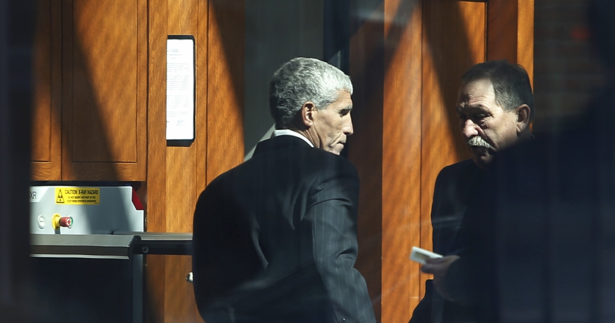 College admissions scheme mastermind William Rick Singer wore wire to ...