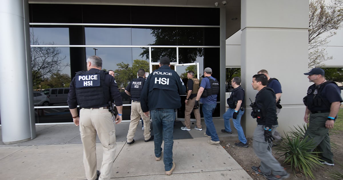 Ice Arrests More Than 280 At Texas Business Biggest Workplace