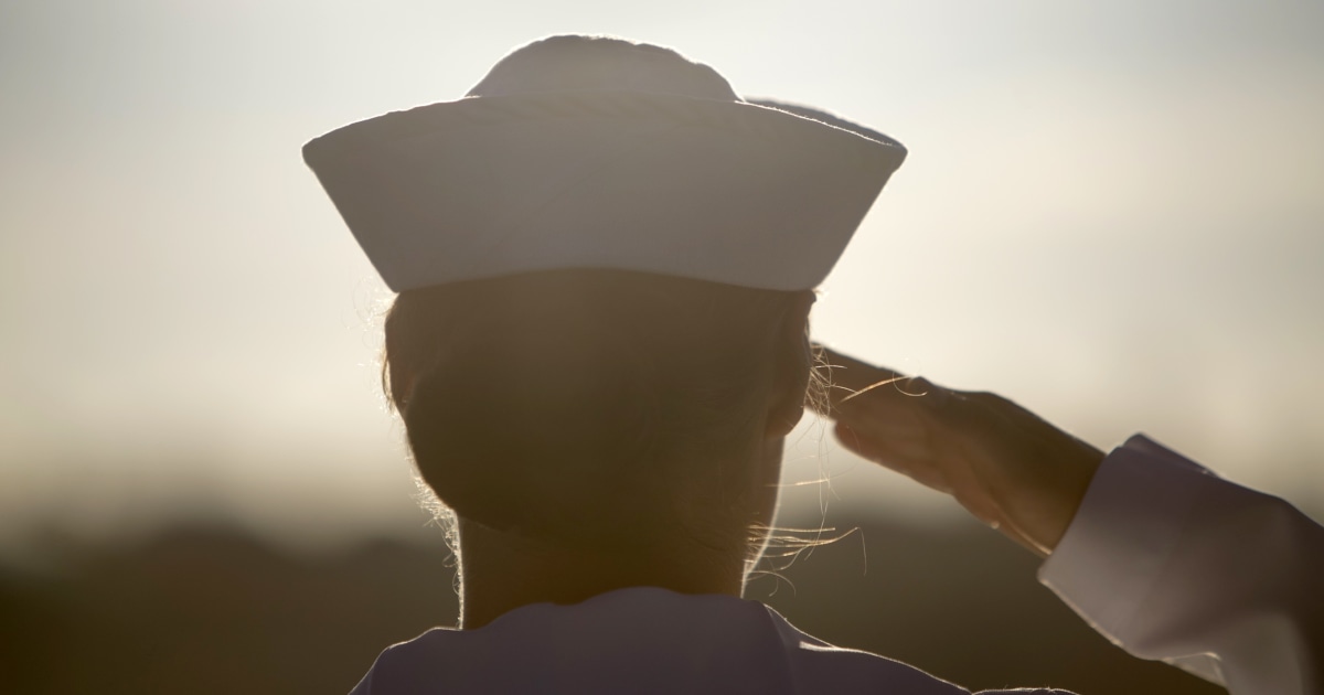 Navy to allow off-duty trans sailors to dress in accordance with gender ...