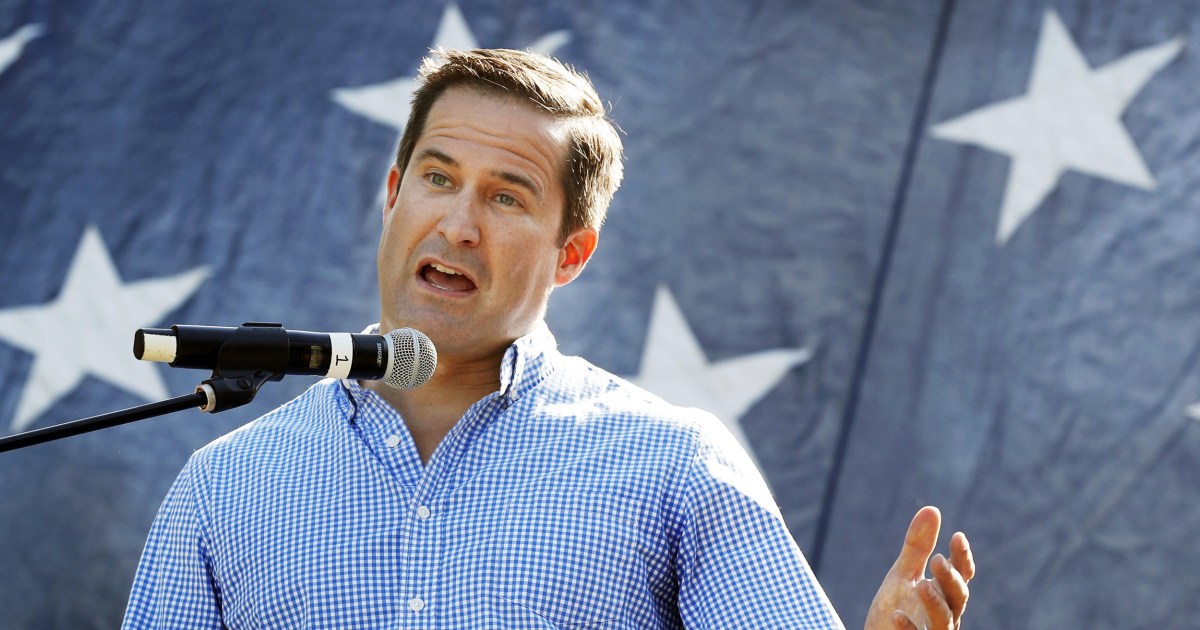 Seth Moulton: Presidential hopeful offers burger-and-beer plan for ...