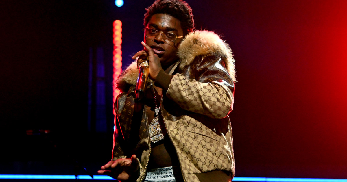 Rapper Kodak Black arrested at U.S.-Canada border on gun and marijuana ...