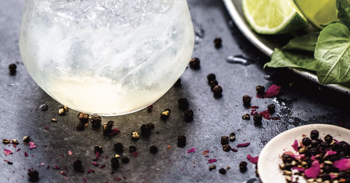 Birds Again: A low-alcohol batch cocktail recipe