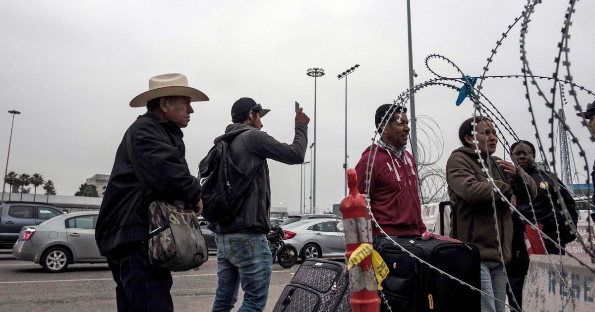 For first time, Mexicans make up less than half of U.S. undocumented ...