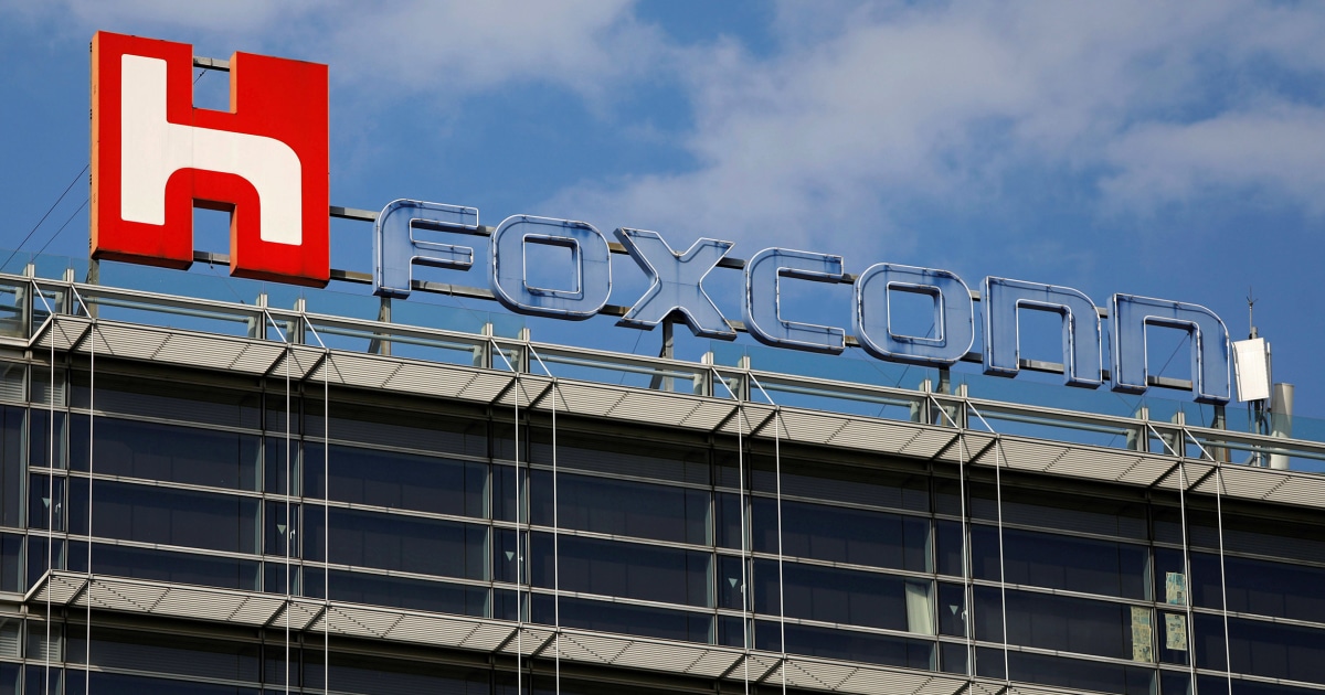 Foxconn plant so far not even big enough to qualify for state incentives