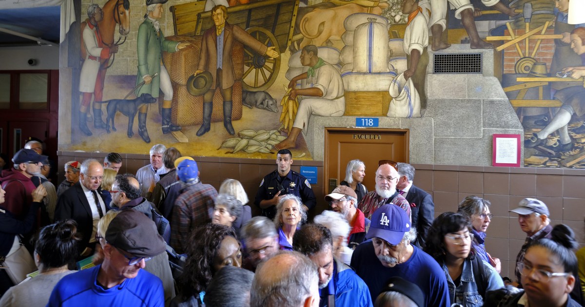 San Francisco school will cover, not destroy, controversial George ...