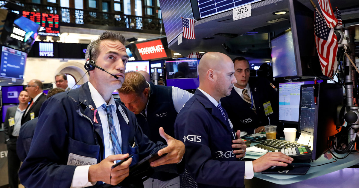 What to do with your 401(k) when the market tanks