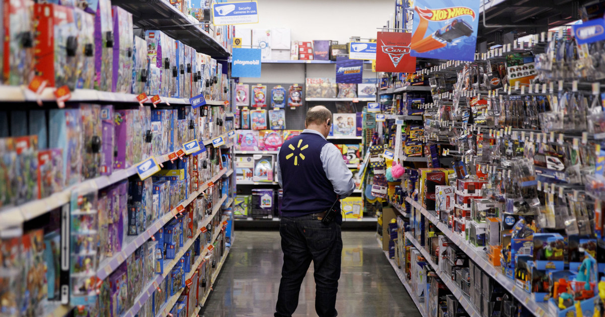 After massacre, Walmart pulls violent video game displays. Firearms ...