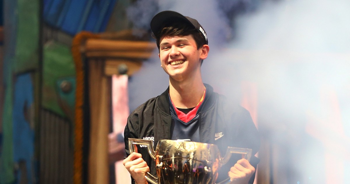 Fortnite world champion Kyle 'Bugha' Giersdorf swatted during livestream