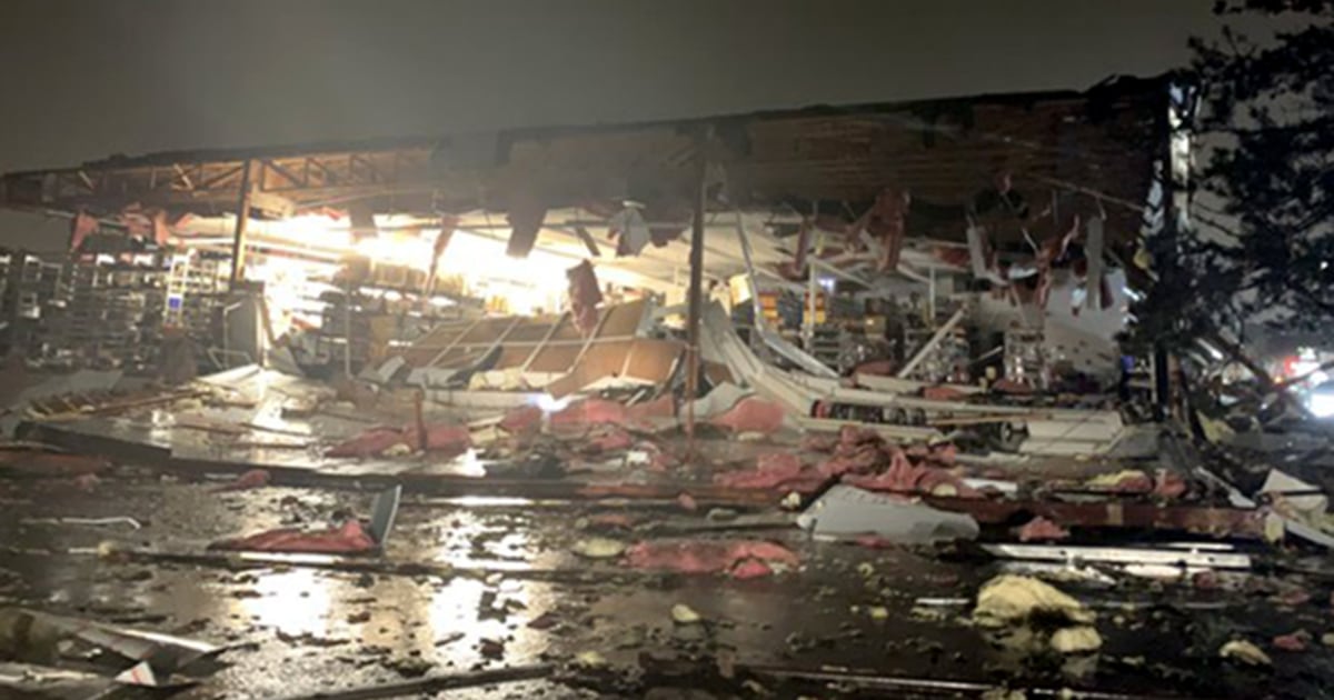 Tornado hits Sioux Falls, South Dakota, causes 'significant damage' to ... Tornado hits Sioux Falls, South Dakota, causes 'significant damage' to ...