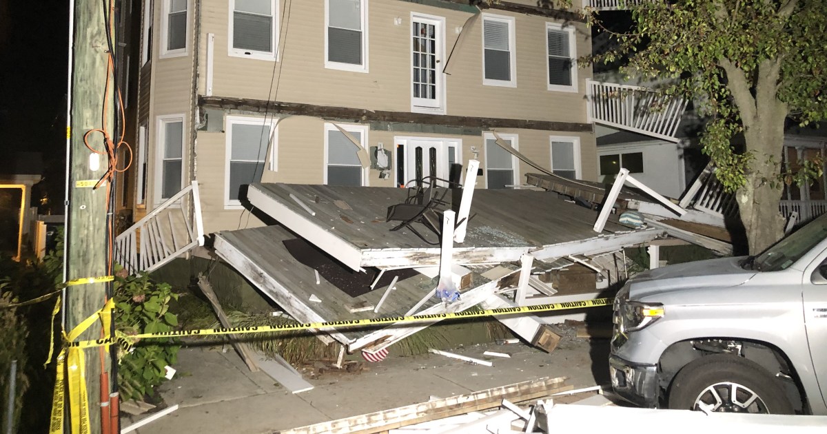 21 injured when decks collapse at Jersey Shore firefighter event