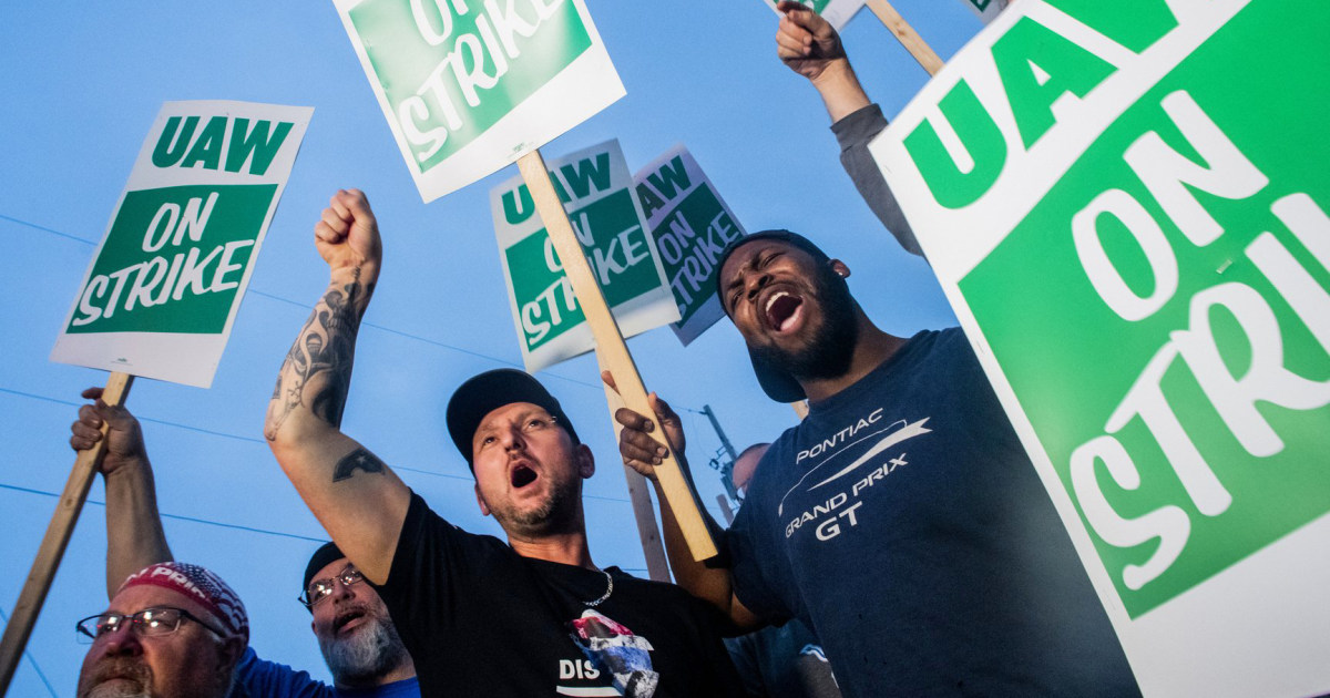 Tens of thousands of General Motors auto workers go on strike