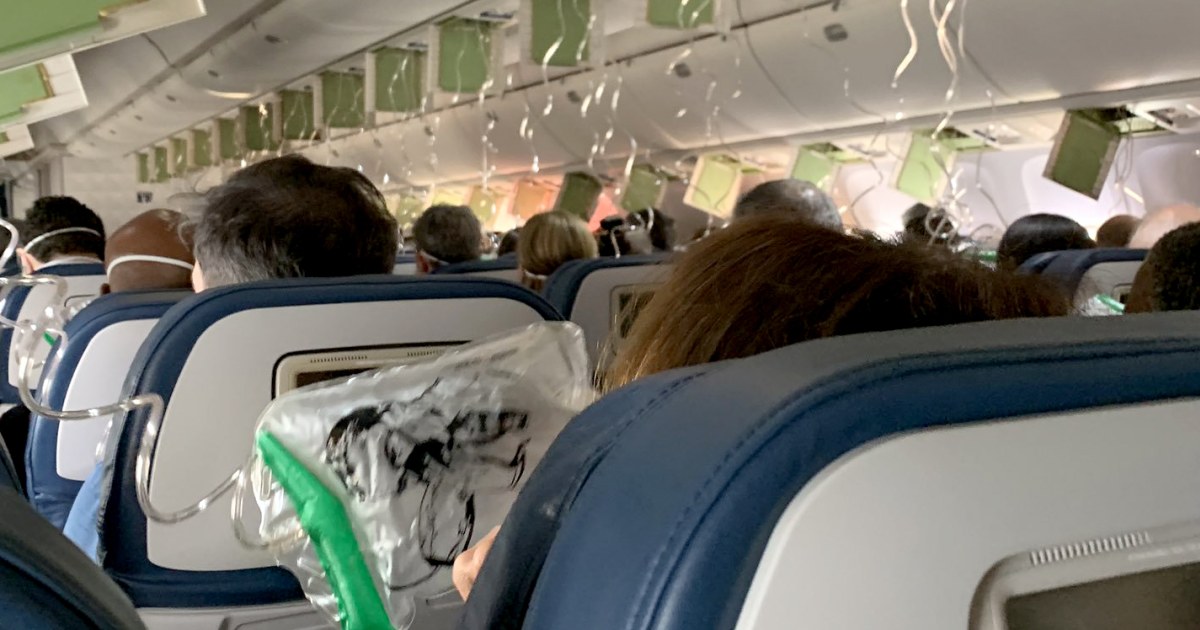 Delta flight descends nearly 30,000 feet in minutes