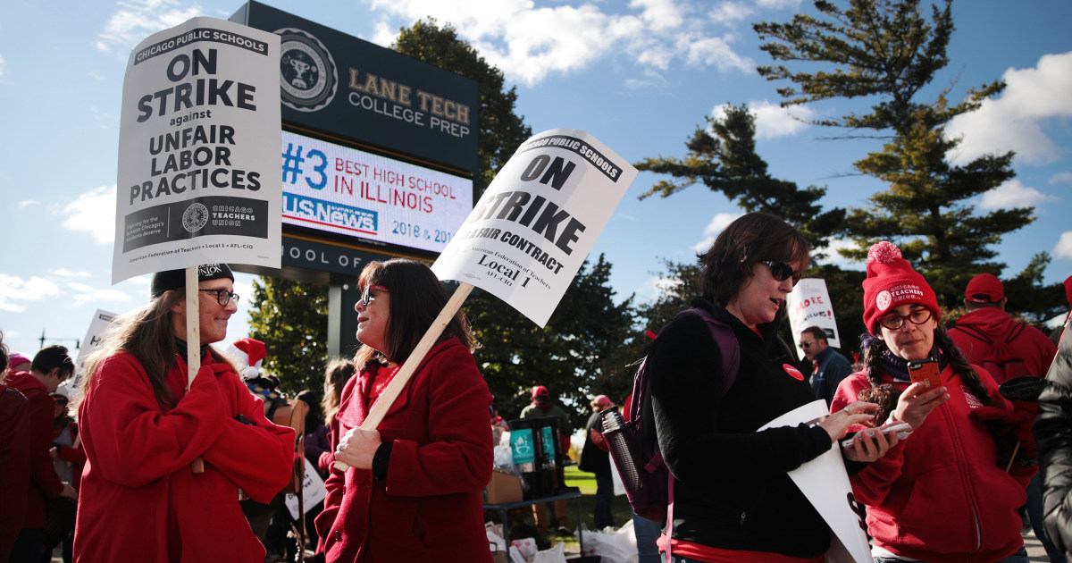 As Chicago teachers strike, parents scramble to find day care for their ...