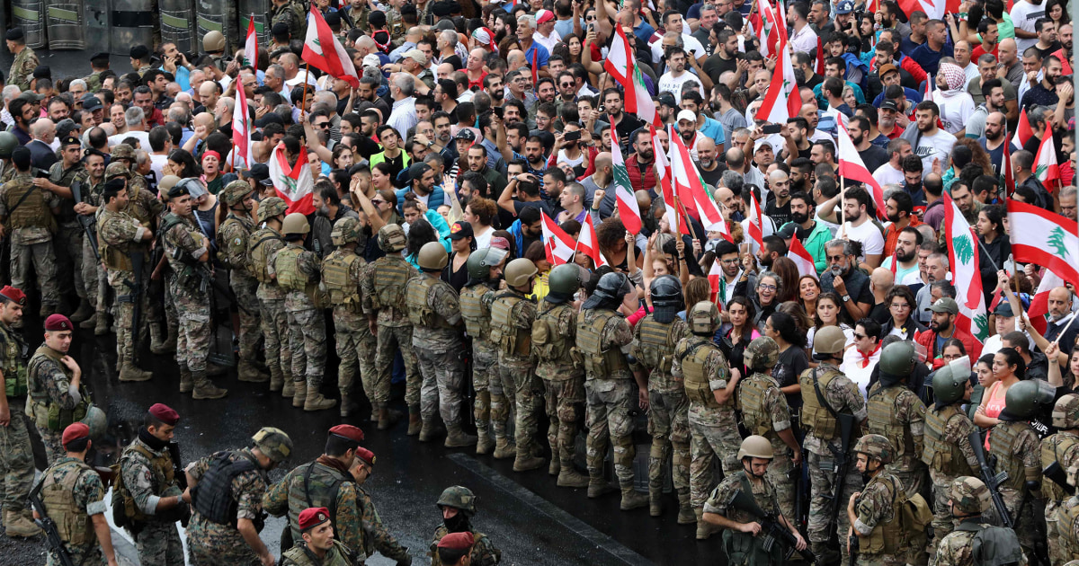 Lebanon protests are rare show of unity among often-divided public