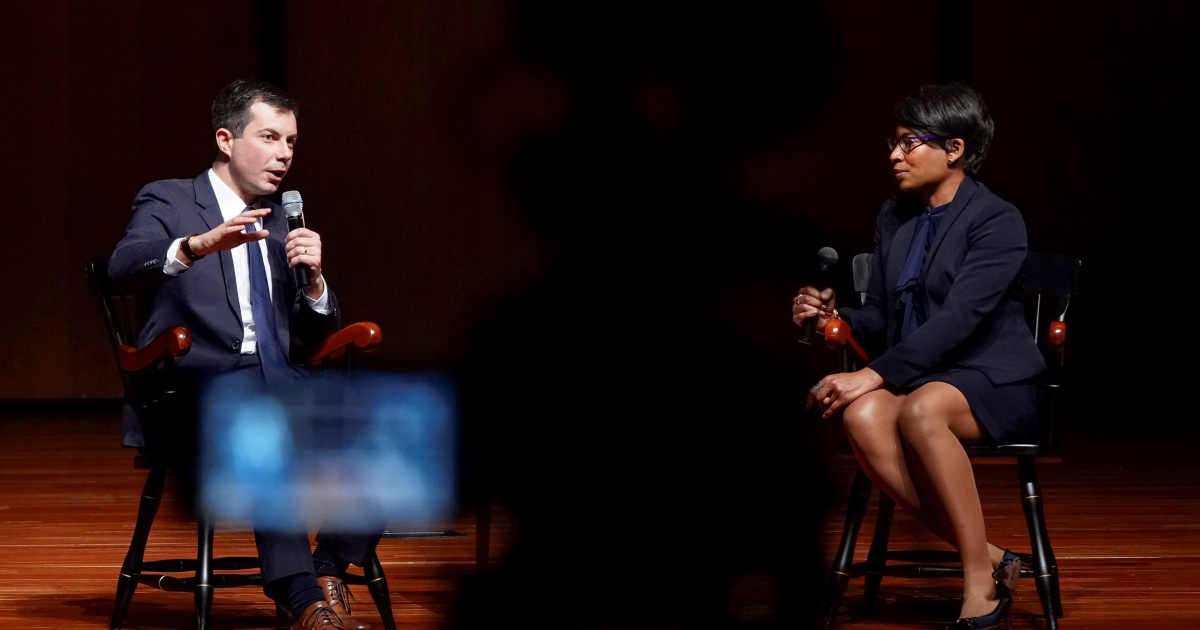 Buttigieg visits Morehouse College in effort to build black support