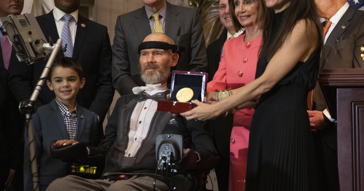 Ex-NFL player Steve Gleason given the Congressional Gold Medal for ALS work