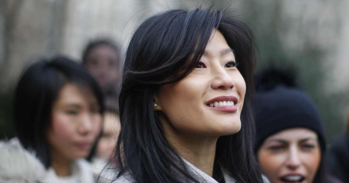 Evelyn Yang speaks at Women's March about her sexual assault
