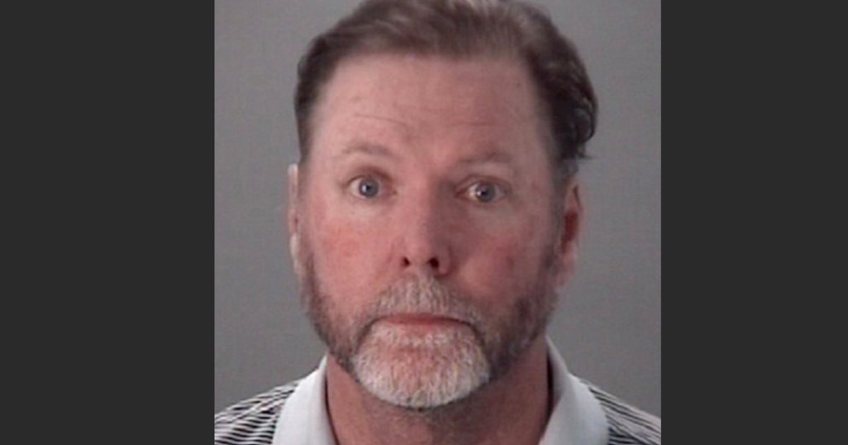 Country singer Daniel Lee Martin found dead after police attempt to ...