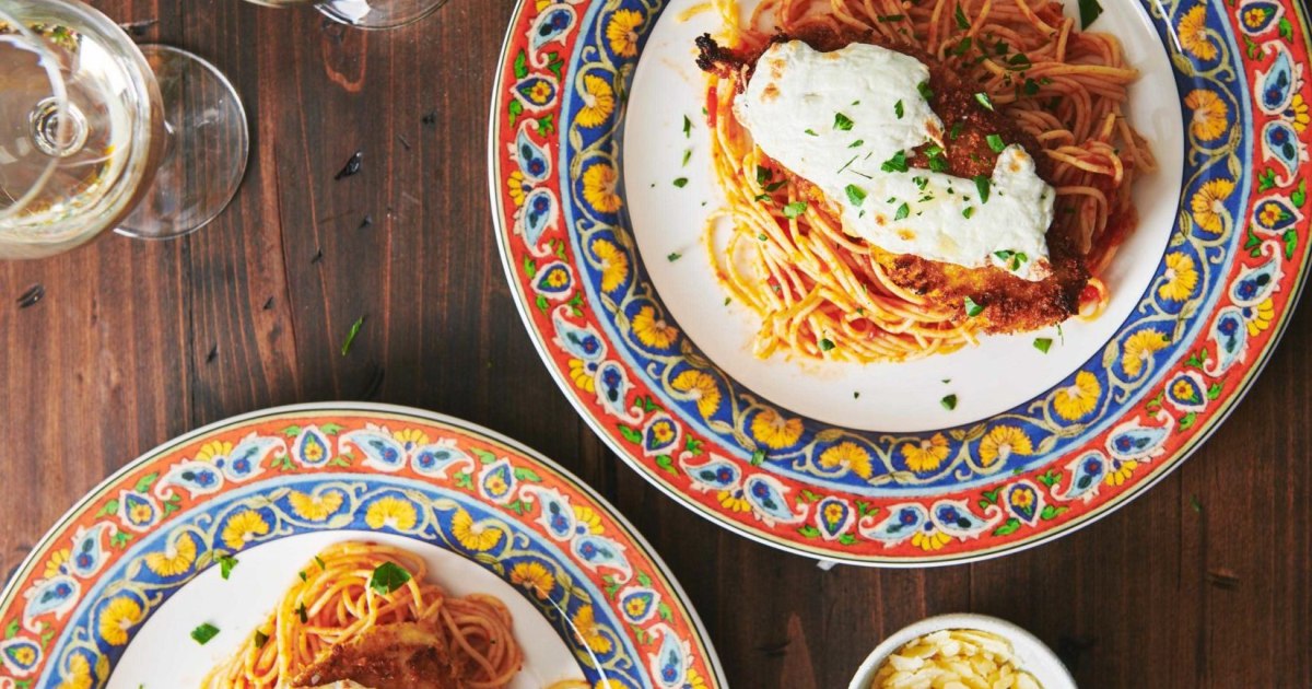 A crispy chicken parm dinner your family will love (yes, there's garlic ...