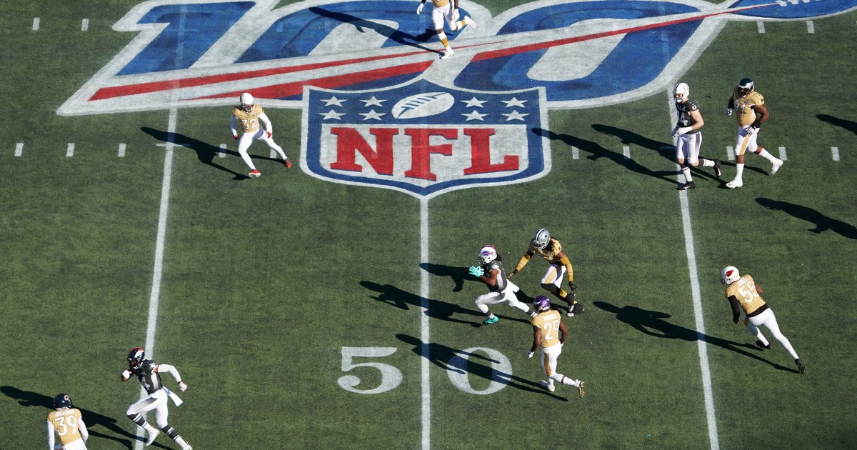 NFL owners to review incentives to encourage nonwhite coach and GM hires