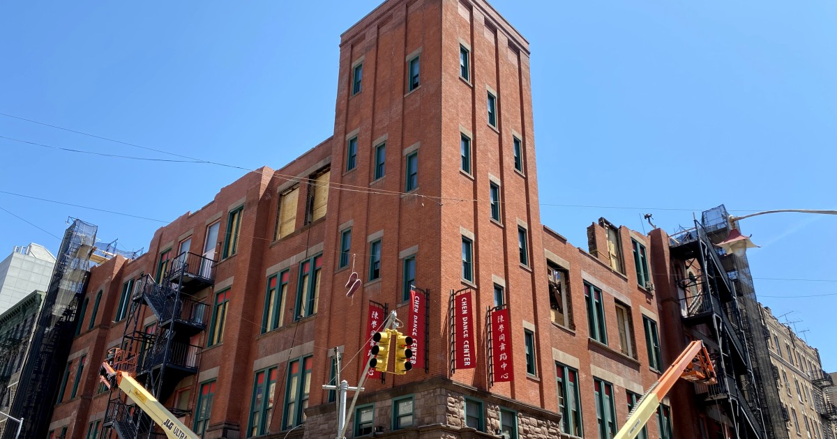 Plan to demolish and rebuild historic Chinatown building divides community