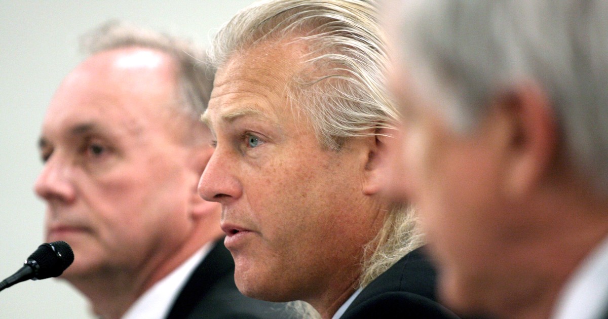 Former Bumble Bee CEO gets jail in canned-tuna price fixing conspiracy