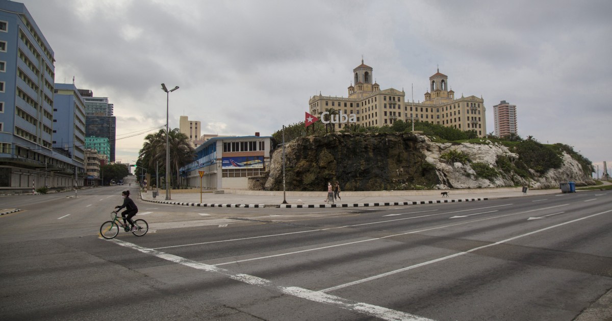 Cuba devised a way to have tourists separate from the population. Here ...