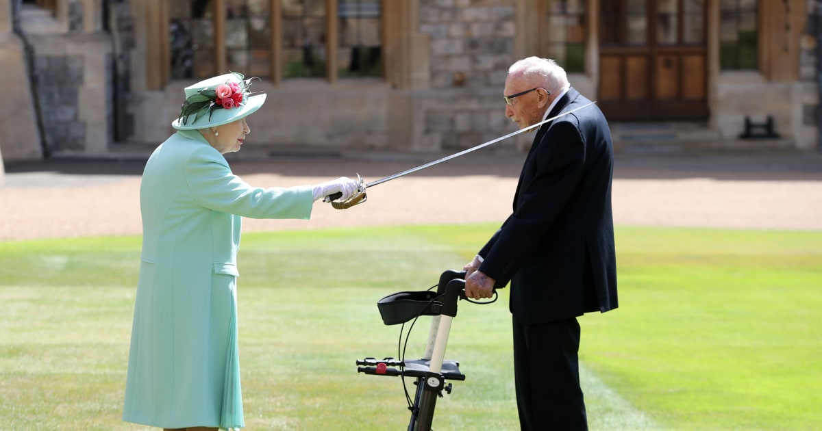 U.K vet 'Captain Tom' knighted by Queen Elizabeth II after raising ...