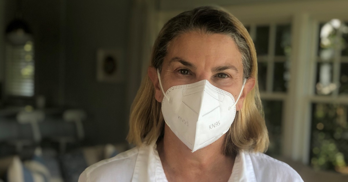 Does this mask make me look fat? 6 signs that social distancing is ...