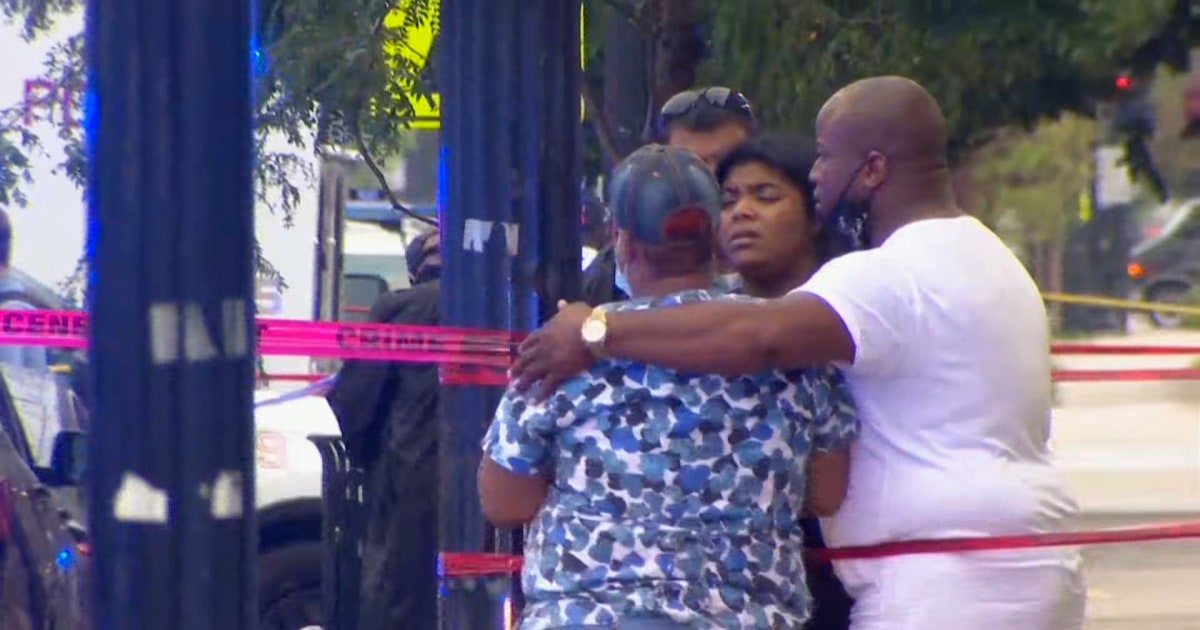 Fifteen injured in shootout at Chicago funeral as city reels from surge ...