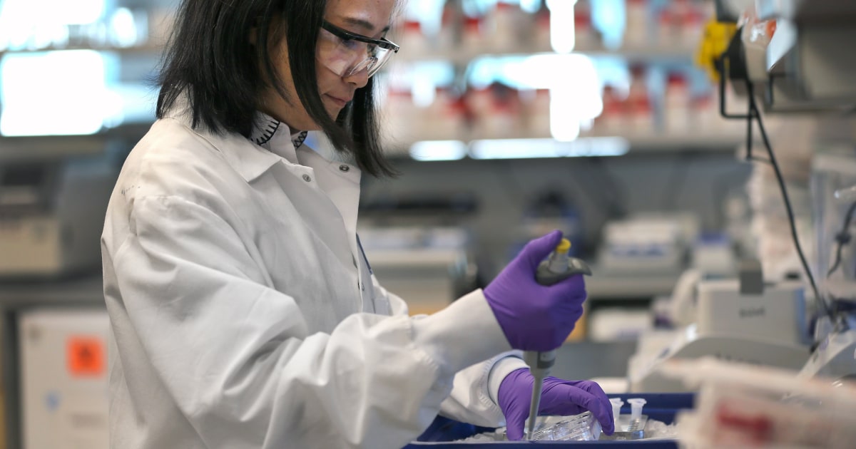 Moderna vaccine trial contractors fail to enroll enough people of color ...
