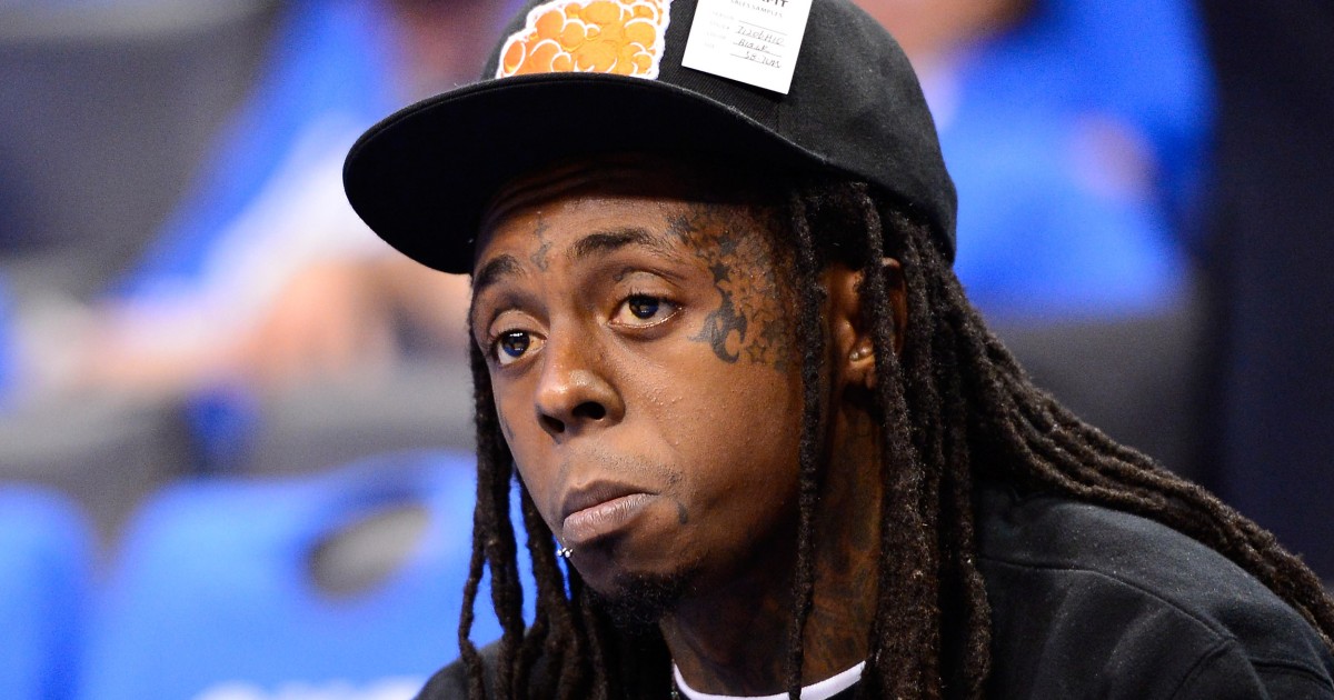 Rapper Lil Wayne pleads guilty to federal weapons charge
