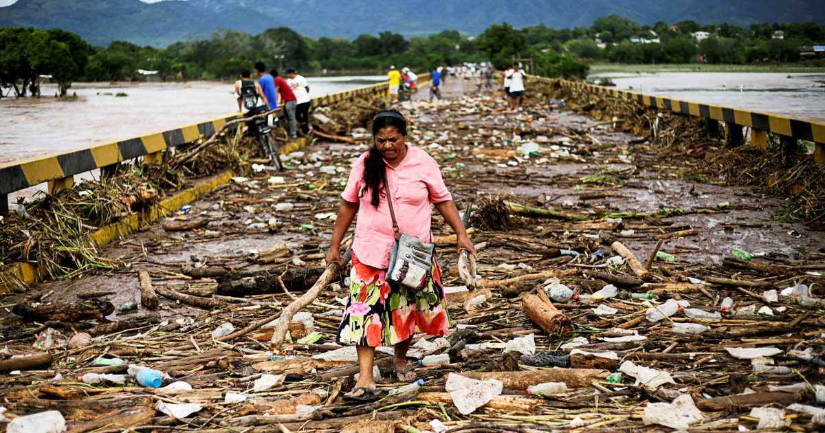 Honduras' hurricane losses total $1.9 billion, far below government ...