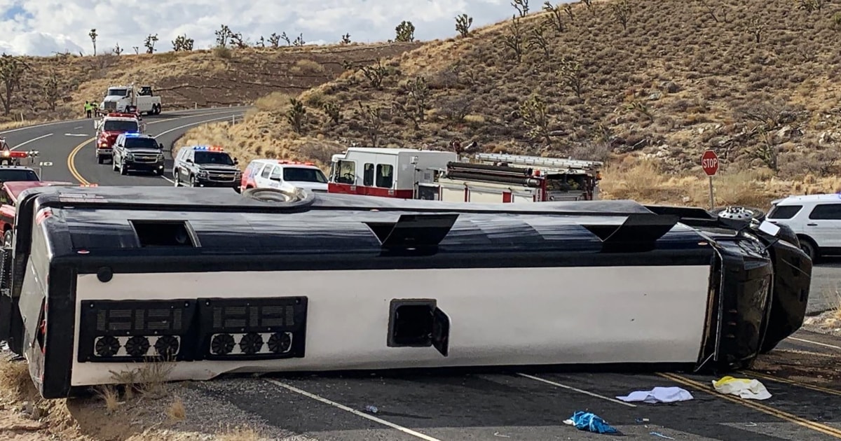 1 dead, others hurt after tour bus rolls on its way to Grand Canyon