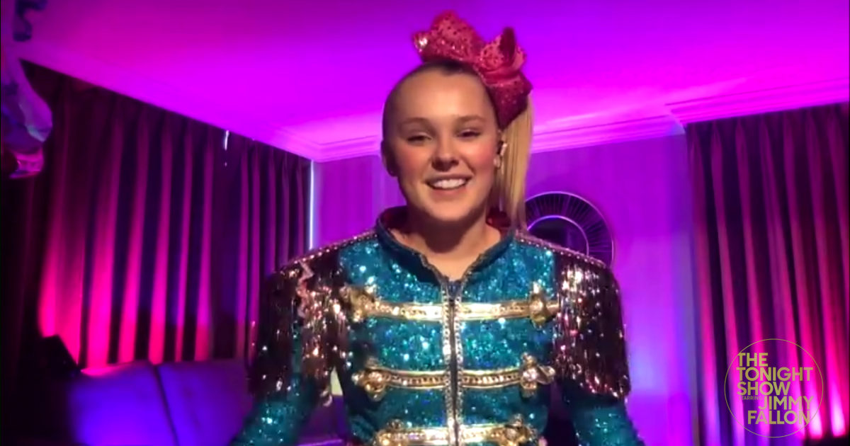JoJo Siwa details her coming out story, reveals she has 'most amazing ...