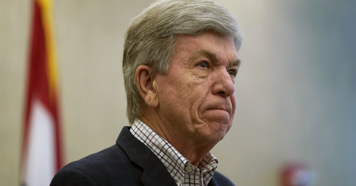 An old era in Washington is winding down as some GOP senators eye the exits