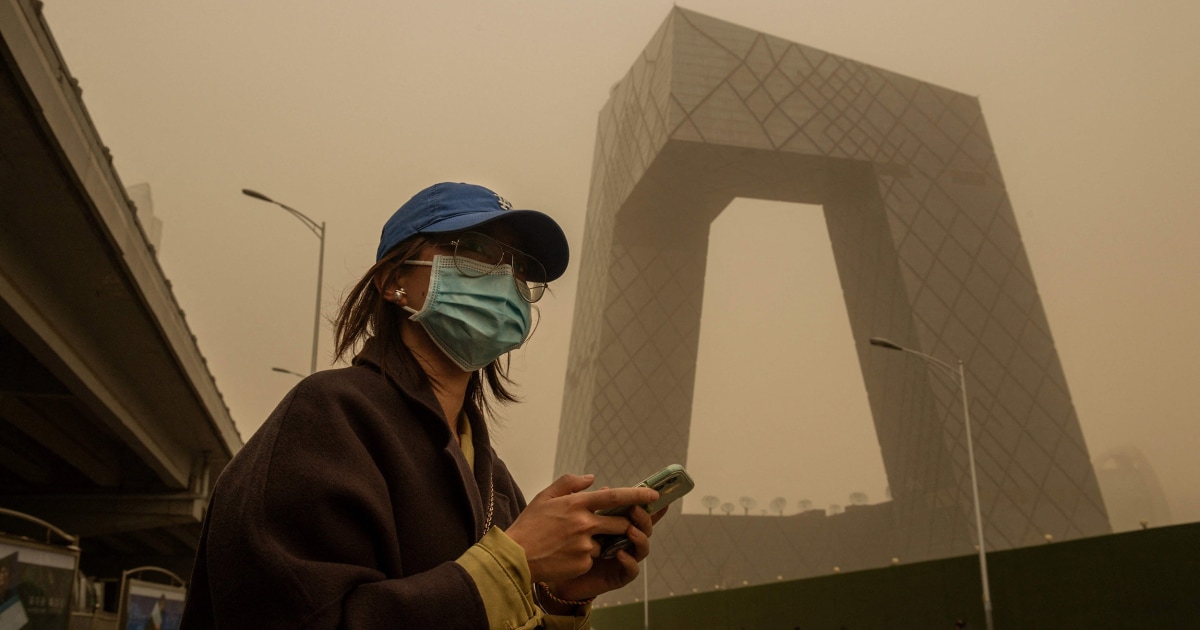 'It looks like the end of the world': China's worst sandstorm in a ...