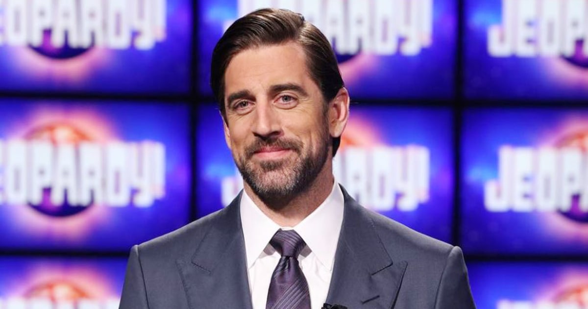 Jeopardy Contestant Trolls Guest Host Aaron Rodgers About Nfc