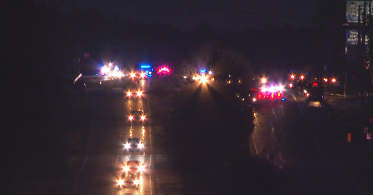 3 officers injured, 1 suspect dead, 1 in custody after police pursuit ...