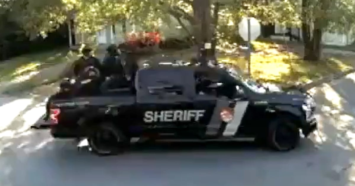 New video shows deputies arriving at Andrew Brown's home before fatal ...