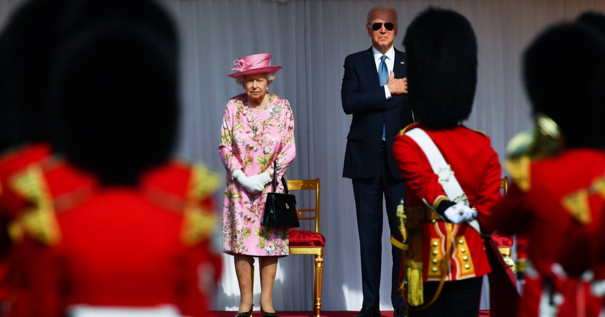 Queen Elizabeth hosts Bidens at Windsor Castle: 'She reminded me of my ...