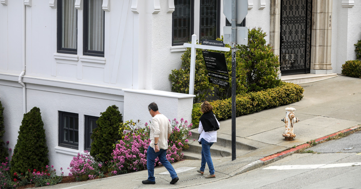 Home prices surged in April, for highest price spike in more than 30 years