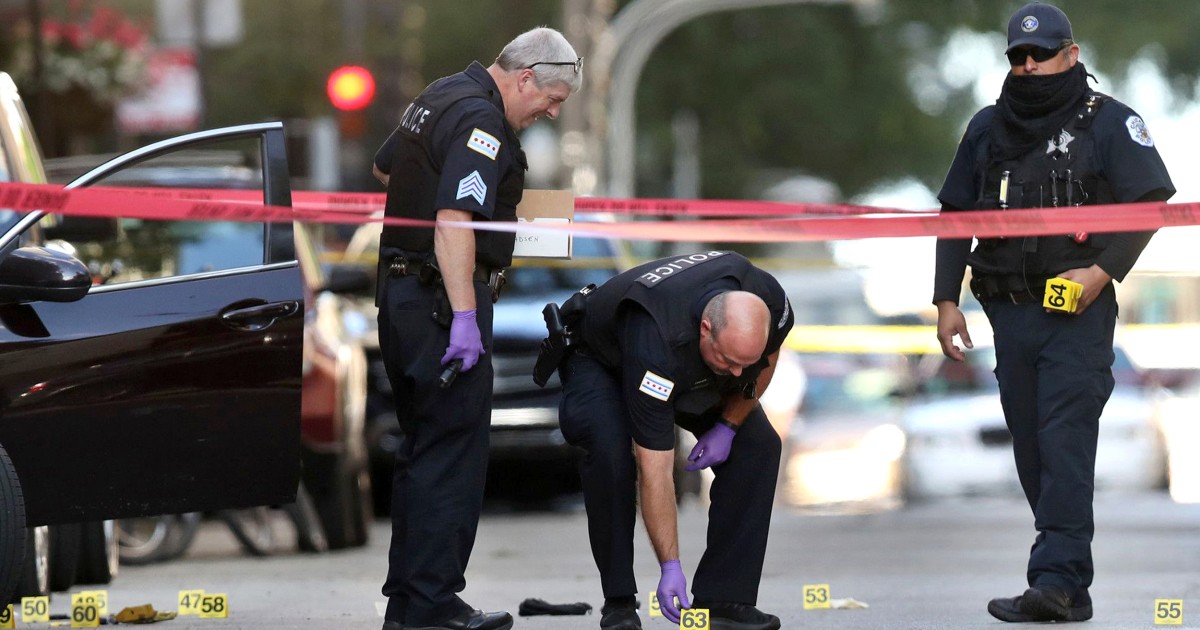 5 alleged gang members charged in murder of Chicago rapper FBG Duck