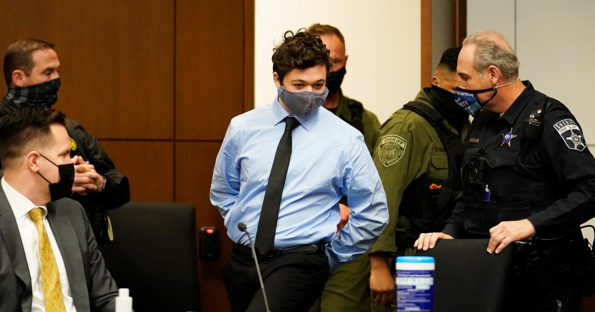 Wisconsin police 'deputized' armed vigilantes, enabling Kyle ...