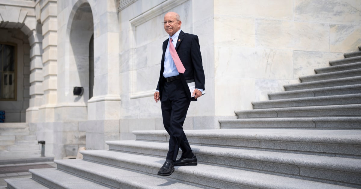 In another departure for Democrats, Oregon Rep. DeFazio to retire from ...