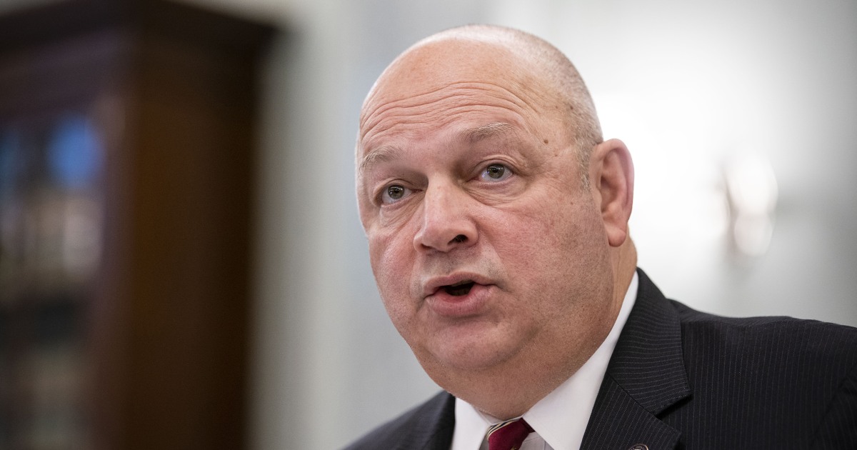 FAA head resigns after effort to rebuild agency's reputation